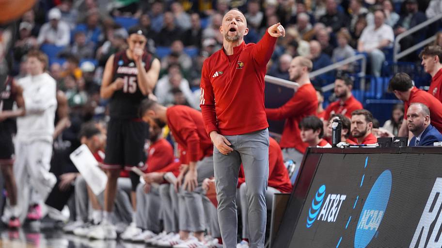 Louisville basketball has an obvious No. 1 target after 5-star Ryan ...