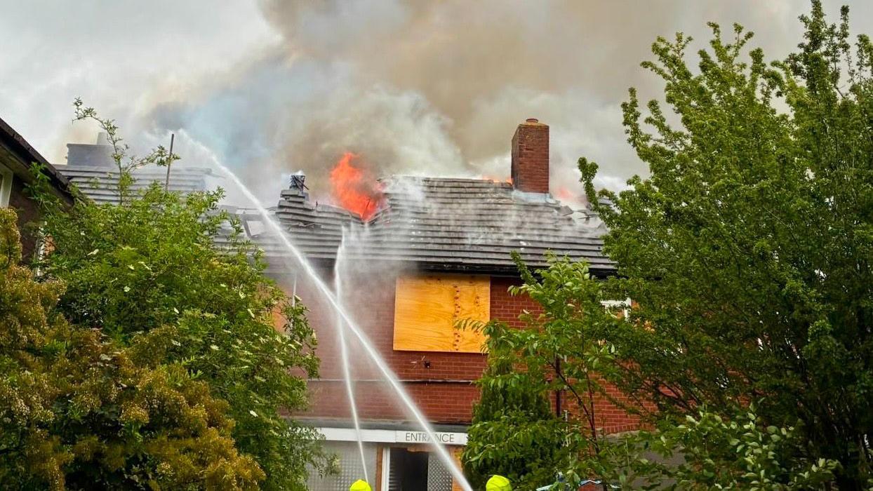 Fire causes significant damage to derelict building