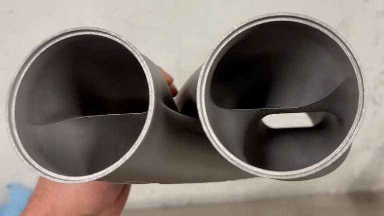 This 3D-printed exhaust delivers more engine horsepower than X-pipes ...