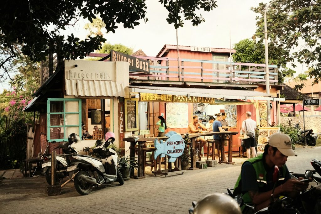 17 reasons a small-town community beats city living
