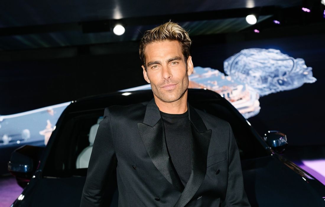 Famous male supermodels across generations