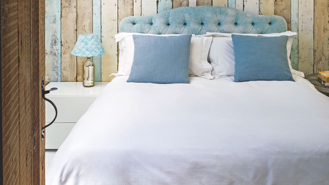 HVAC pros warn: This common storage mistake is making your bedroom hotter