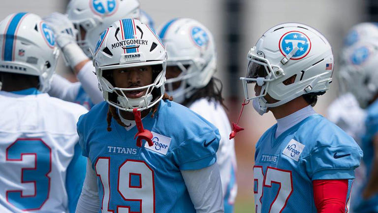 Top depth chart battles that will define Titans minicamp: Offensive ...