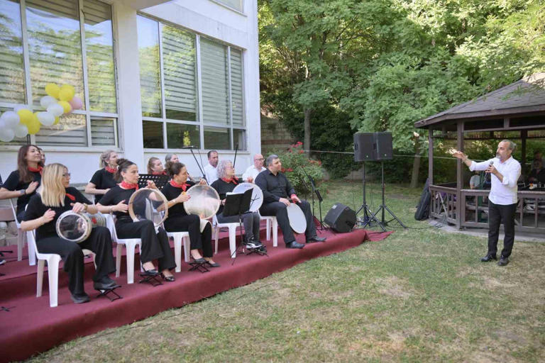 Esenyurt Ulu Çınar’da müzik dolu dönem finali