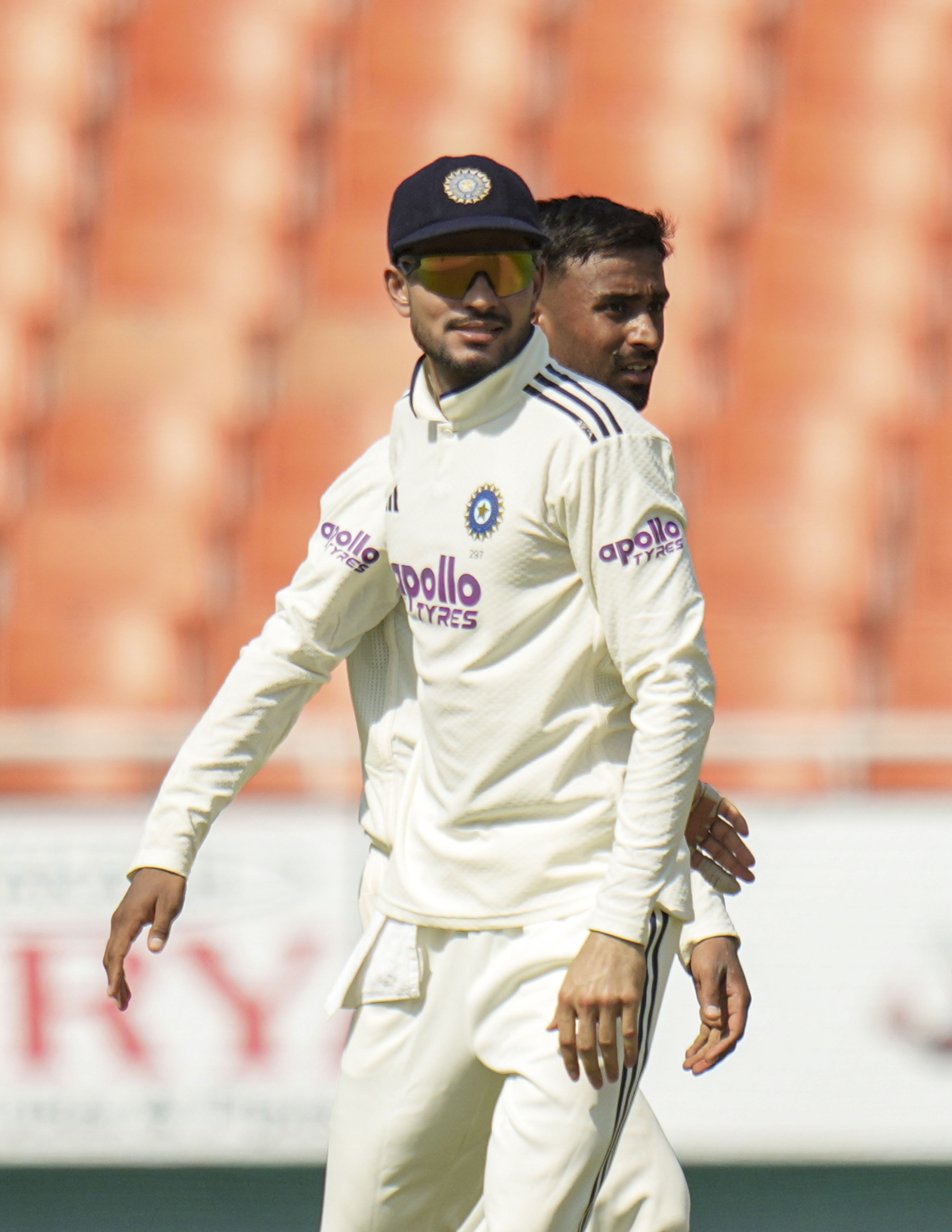 Afghanistan 113/5 in reply to India's 564/8 declared on day 2