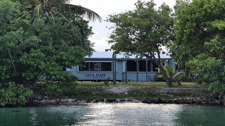 7 beautiful remote restaurants in America you can only access by boat