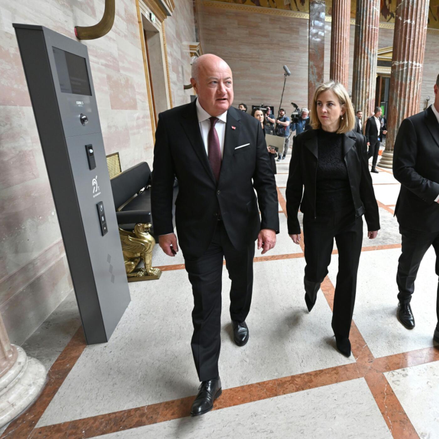 Koalitionsparteien loben Budget-Einigung