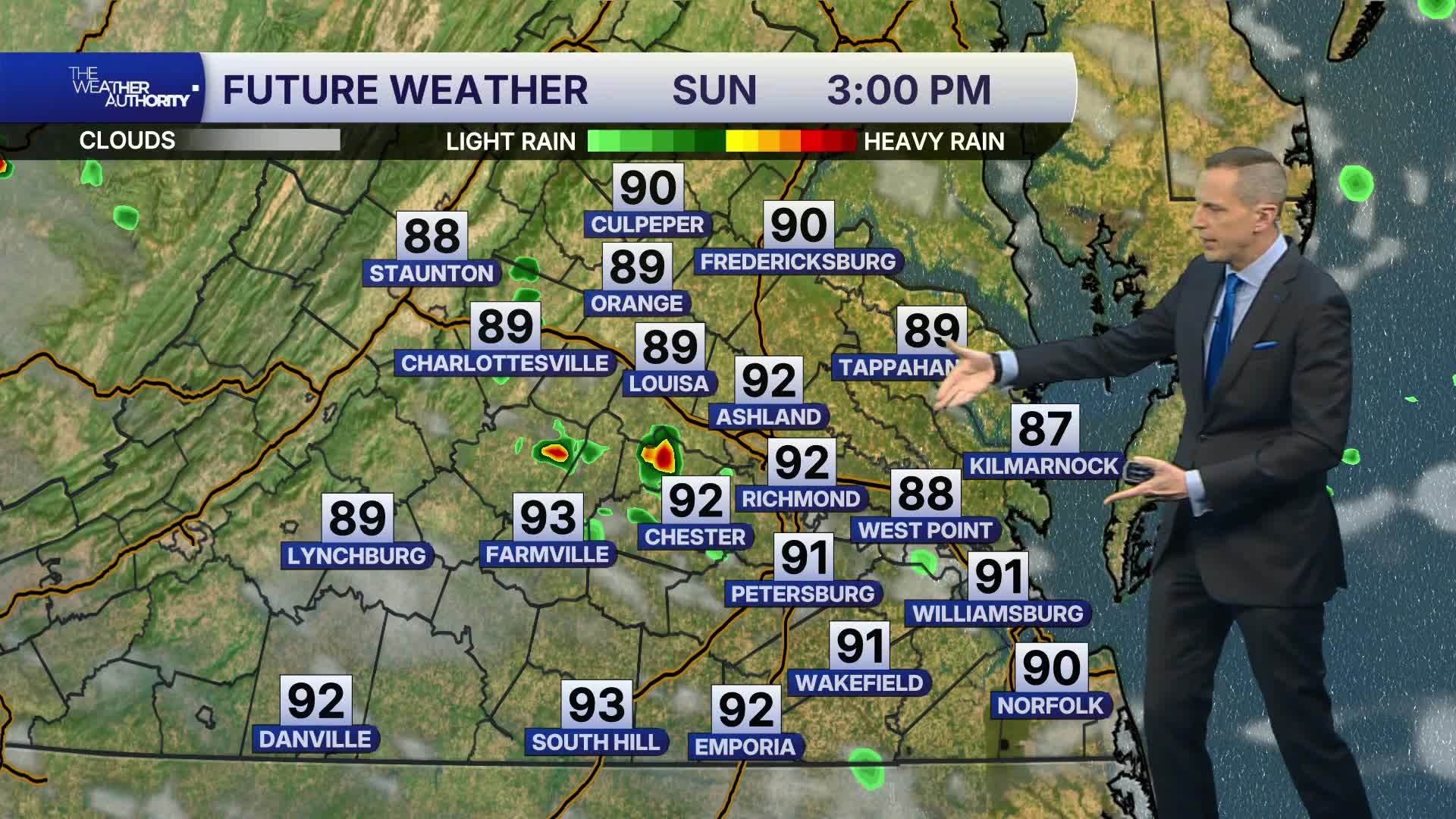 Hour-by-hour: Marginal risk for weather Sunday; tracking chances for ...