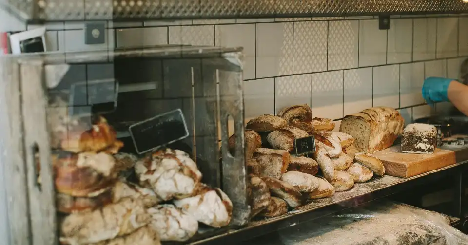 Tutaj najlepszy świeży chleb w Opolu. Te piekarnie docenili klienci