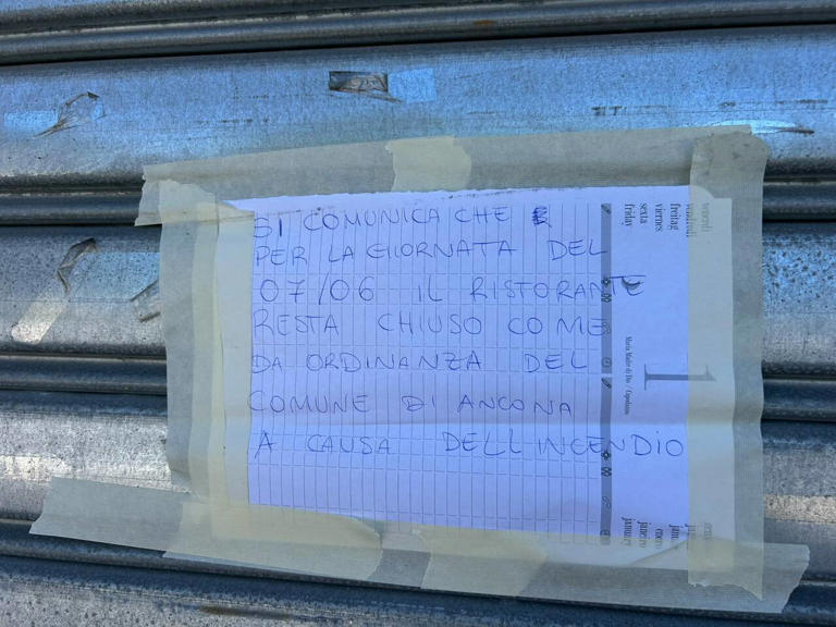Rogo da Magrì Food, colonna di fumo visibile a km di distanza ...