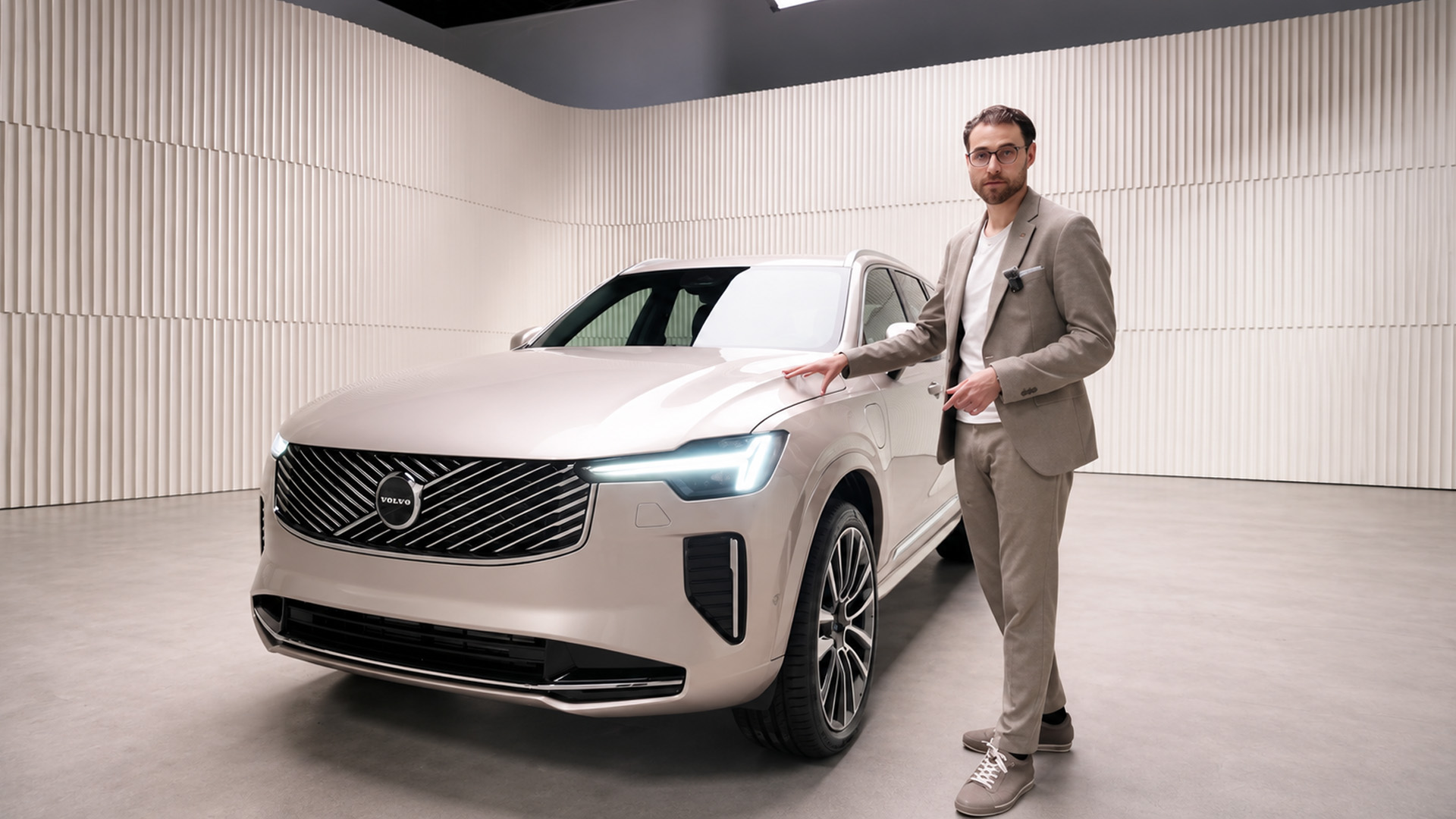 Volvo XC90 facelift mantiene viva la receta clásica