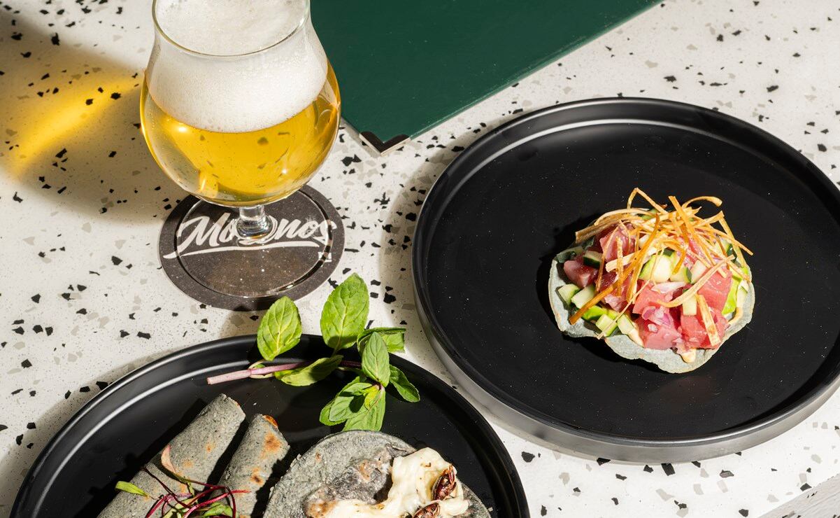 Botanas para compartir y cerveza artesanal en Morenos Tap Room Escandón