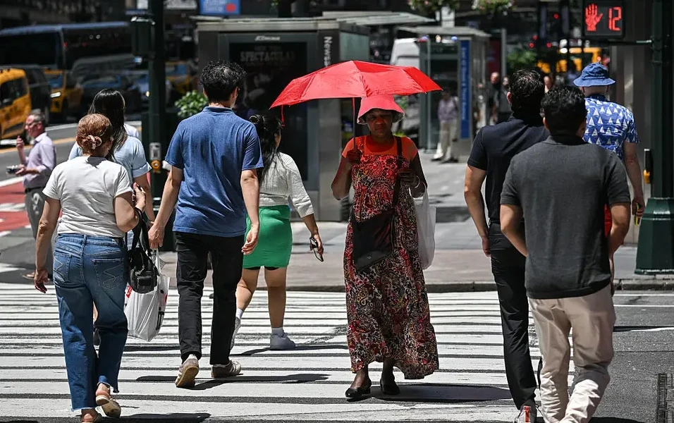June US heat wave triggers health alerts and fire warnings