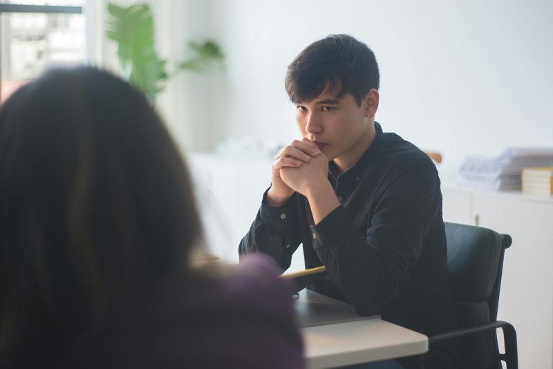 12 signs men respect you more than you realize
