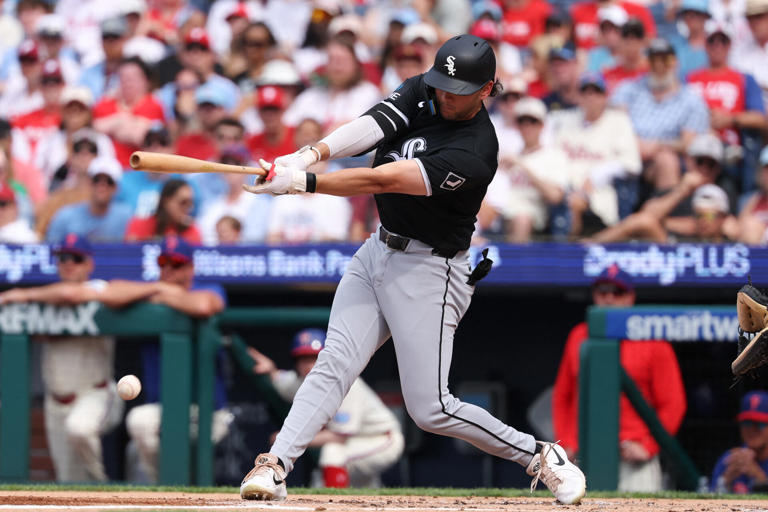 5 must-add players in fantasy baseball