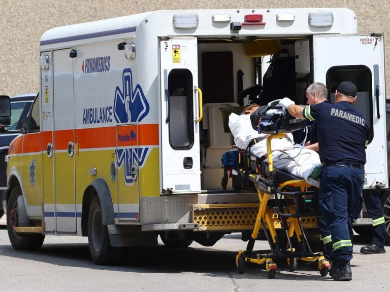 Klein: Winnipeg fire paramedic staff sound alarm on real issue