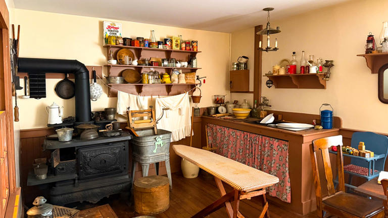Everyone owned it in the 19th century — the kitchen appliance that's ...
