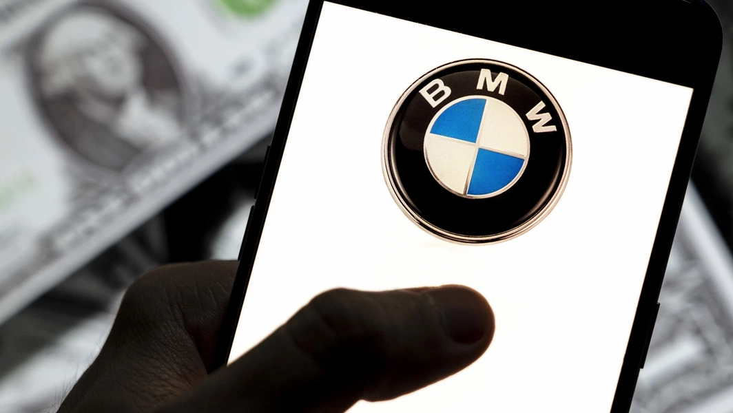 BMW owner’s ‘modern poverty’ account fuels urban wealth debate