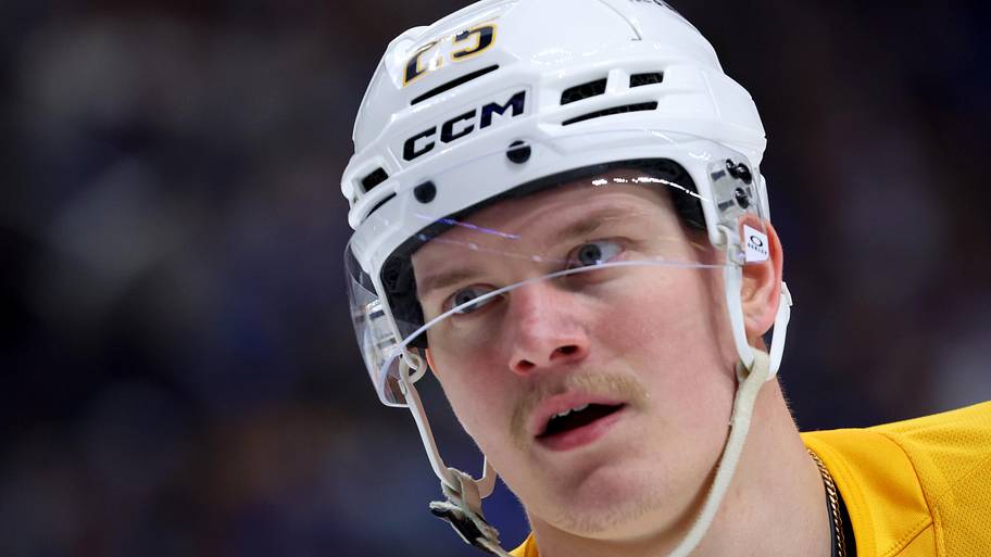 The clock is ticking on Joakim Kemell's future with Predators
