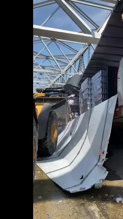 Major five-vehicle collision on Missouri River Bridge causes delays