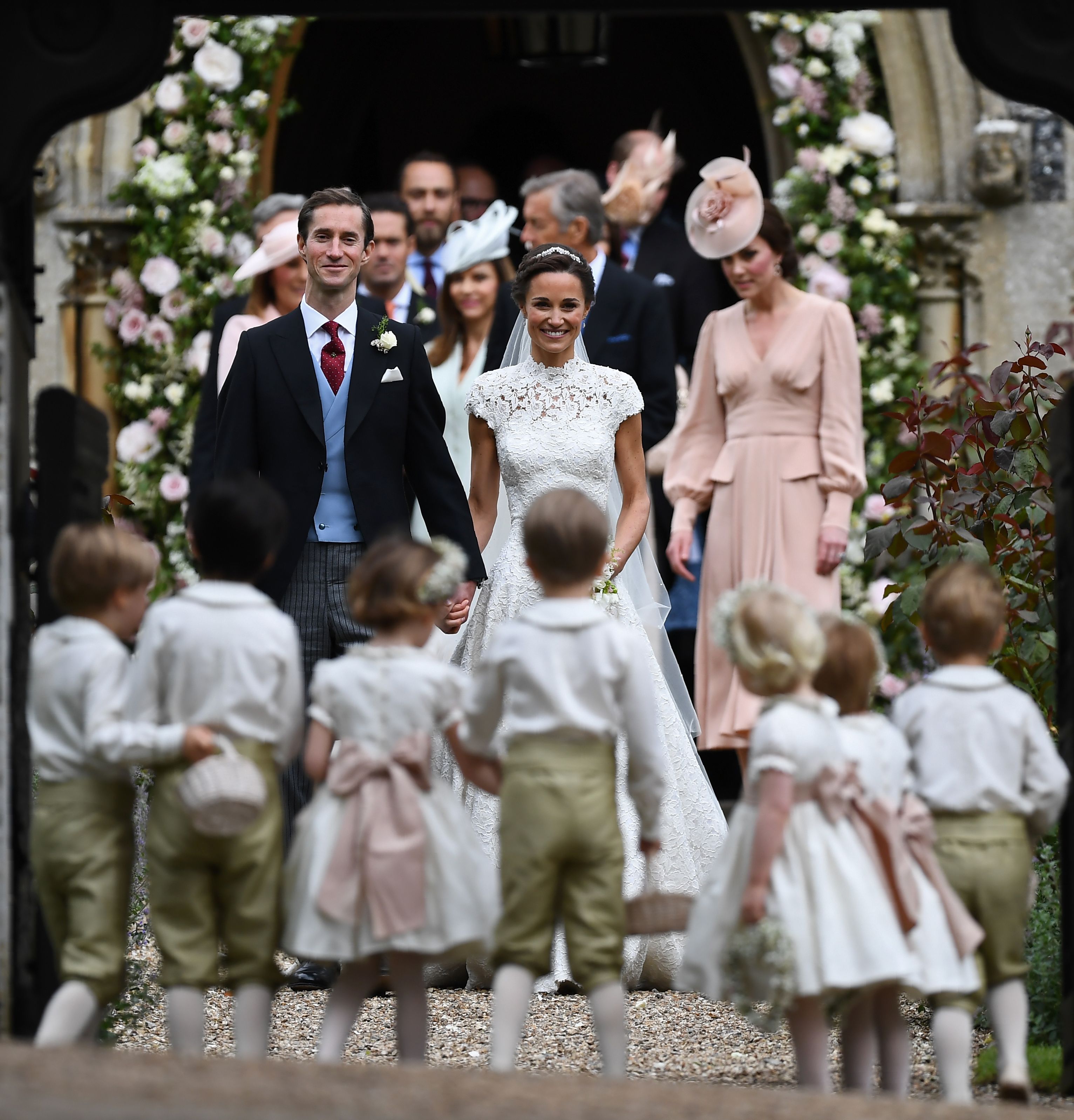 How Harriet Sperling's royal wedding mirrored Pippa Middleton and ...