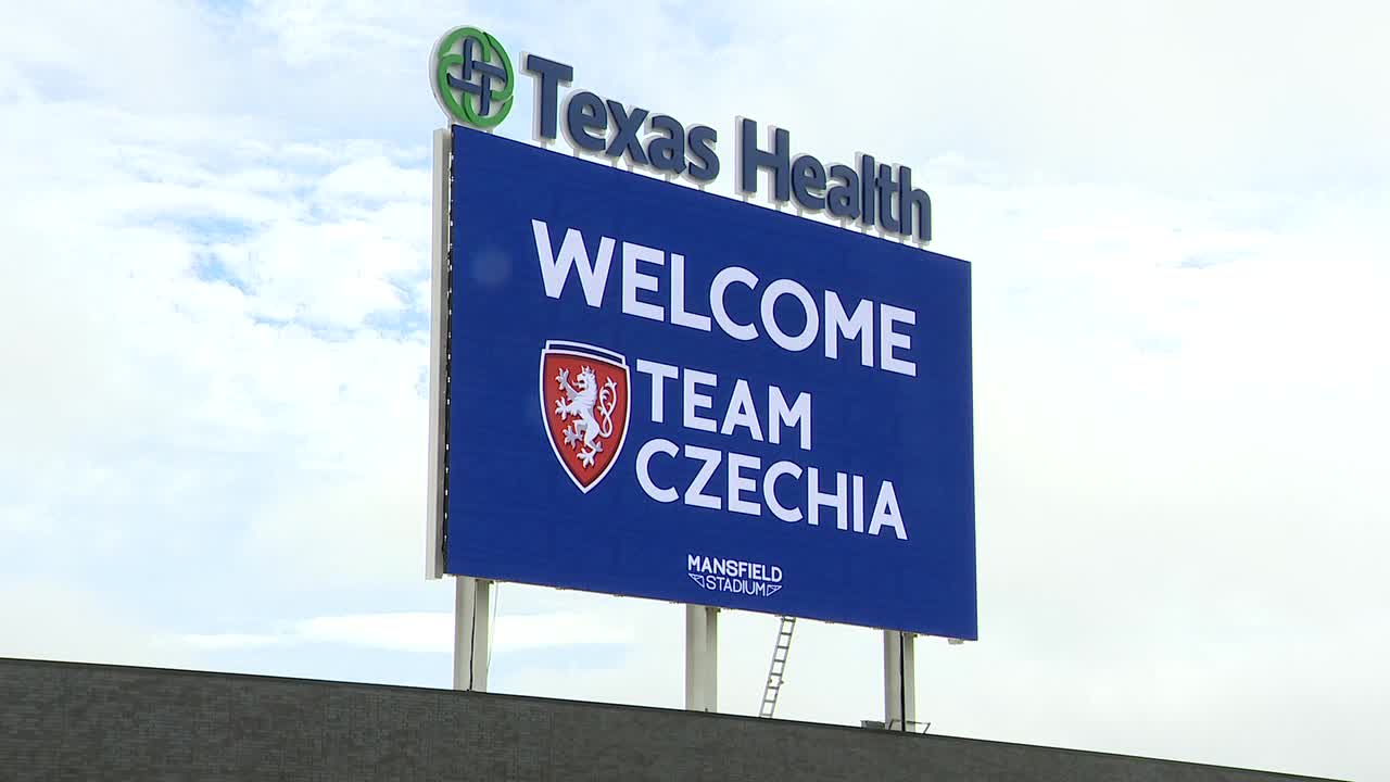 FIFA World Cup 2026: Czechia national team hosts open training session ...