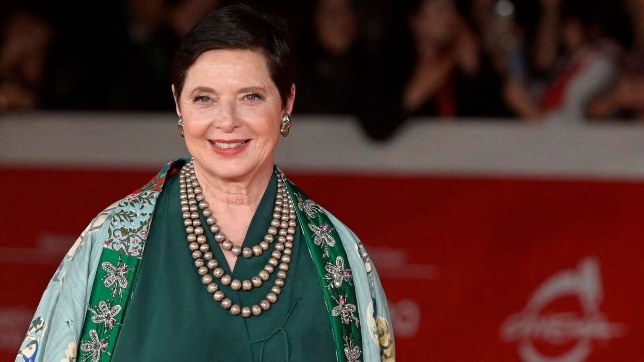 Isabella Rossellini presenta Casablanca al Cinema in Piazza con la ...