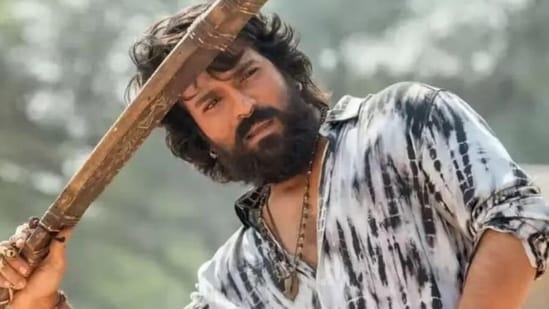 Peddi box office collection day 4: Ram Charan film scores big on Sunday ...