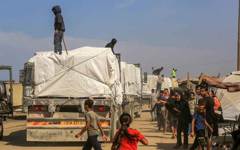 Israel says Gaza crossings closed until further notice after Iran ...
