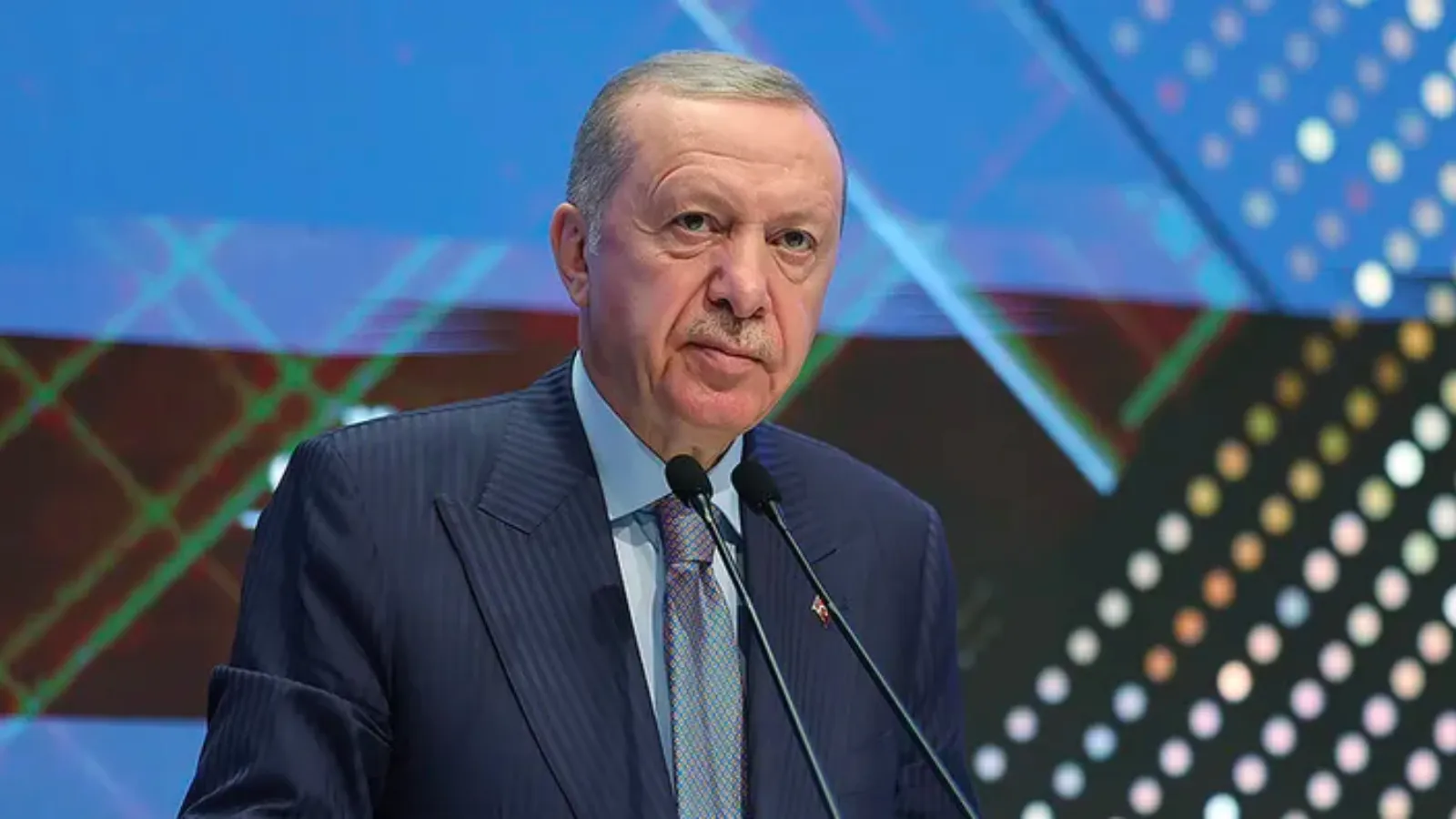 Cumhurbaşkanı Erdoğan'dan seçim açıklaması: Büyük bir zaferi hep ...