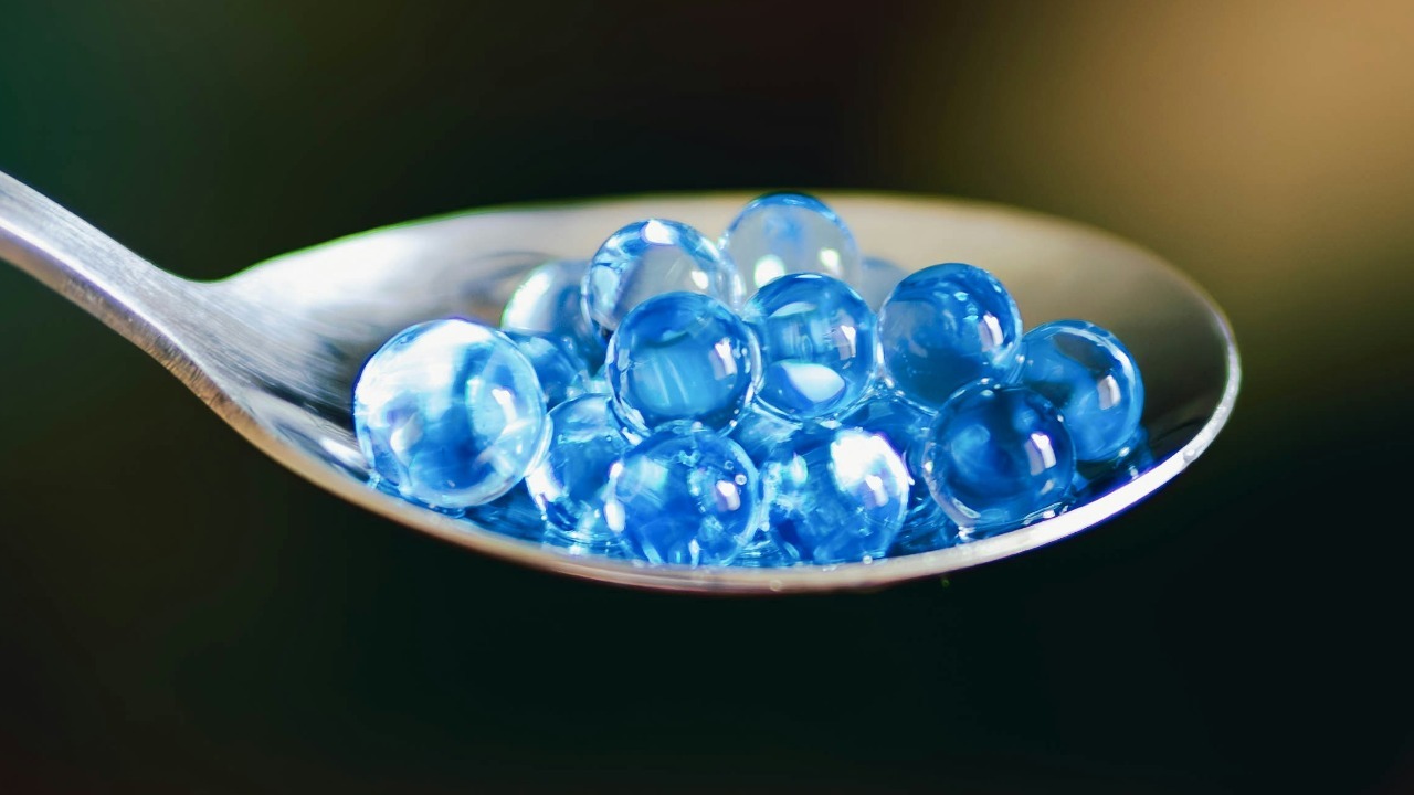A teaspoon of neutron-star matter would weigh about 6 billion tons on Earth