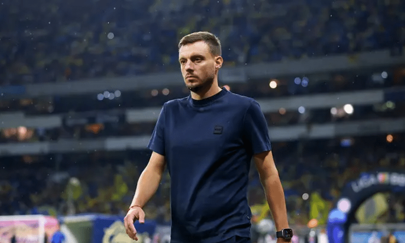 Martín Anselmi está cerca de volver a dirigir