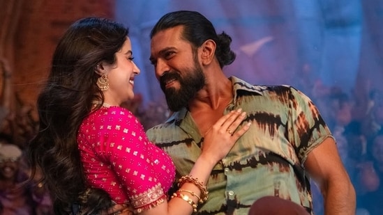 Peddi box office collection day 4: Ram Charan film scores big on Sunday ...