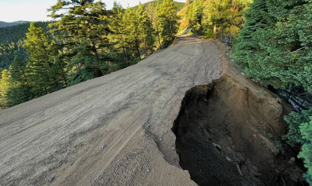 Storm debris and damage forces closure of roads in North Cheyenne Cañon ...