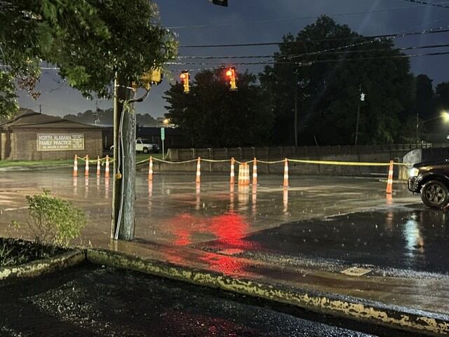 Attalla police: Multiple roads, railroad crossings without power ...