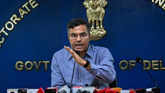 PWD orders drain-cleaning work completion by June 15, before monsoon's ...