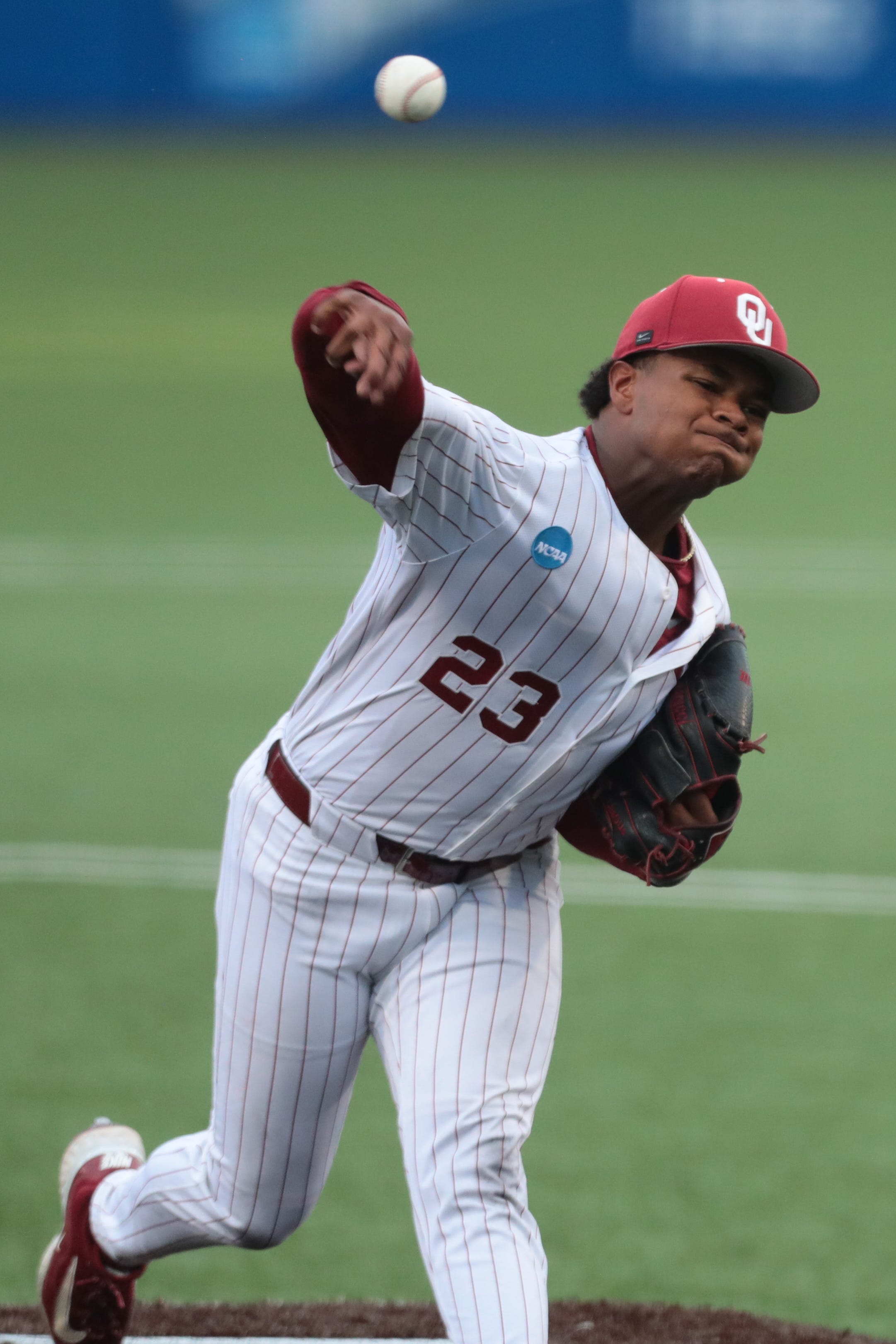 OU baseball vs Georgia live updates, College World Series game score ...