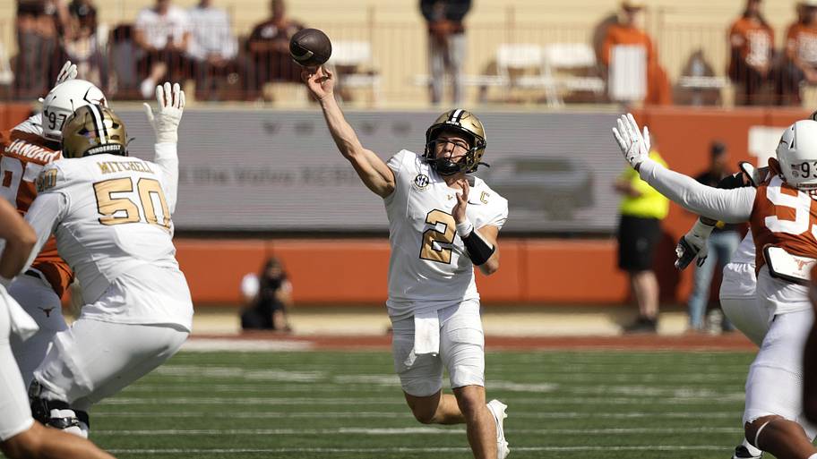 Vanderbilt's top 67 moments of 2025-26 featuring Diego Pavia ...