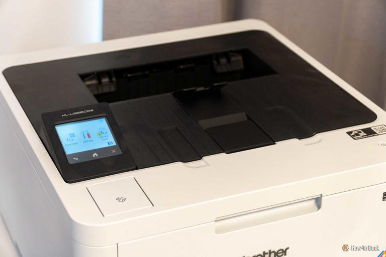 Stop using your router's default settings (change these 3 things ...