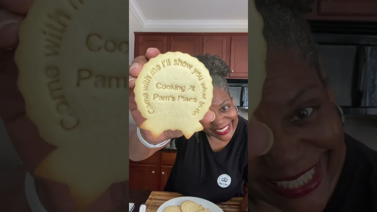 How to make perfect stamped shortbread cookies at home