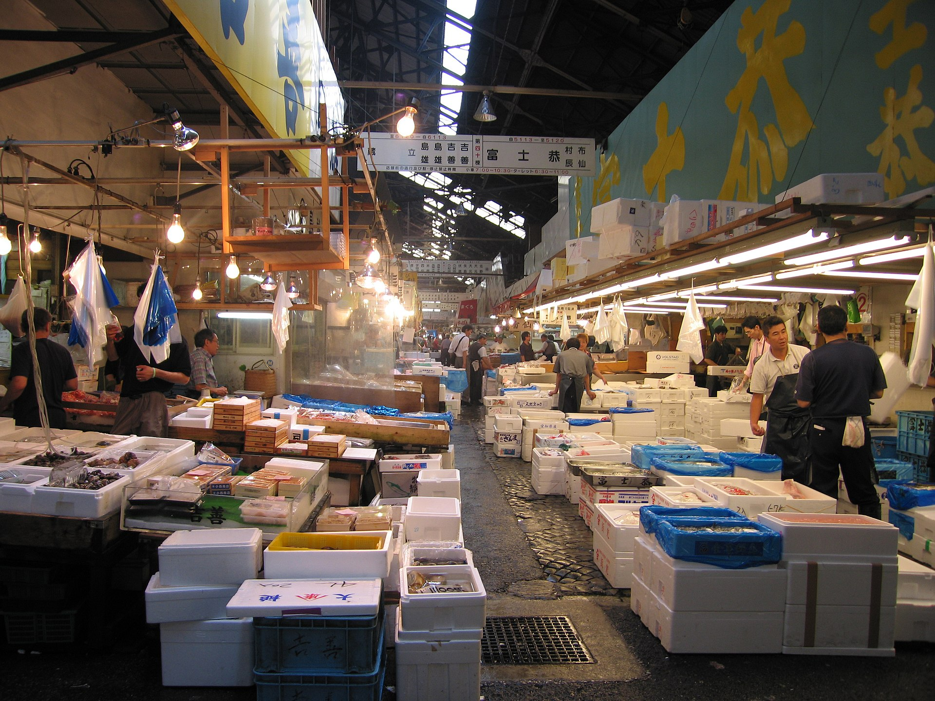 The world’s greatest food markets, a feast for the senses