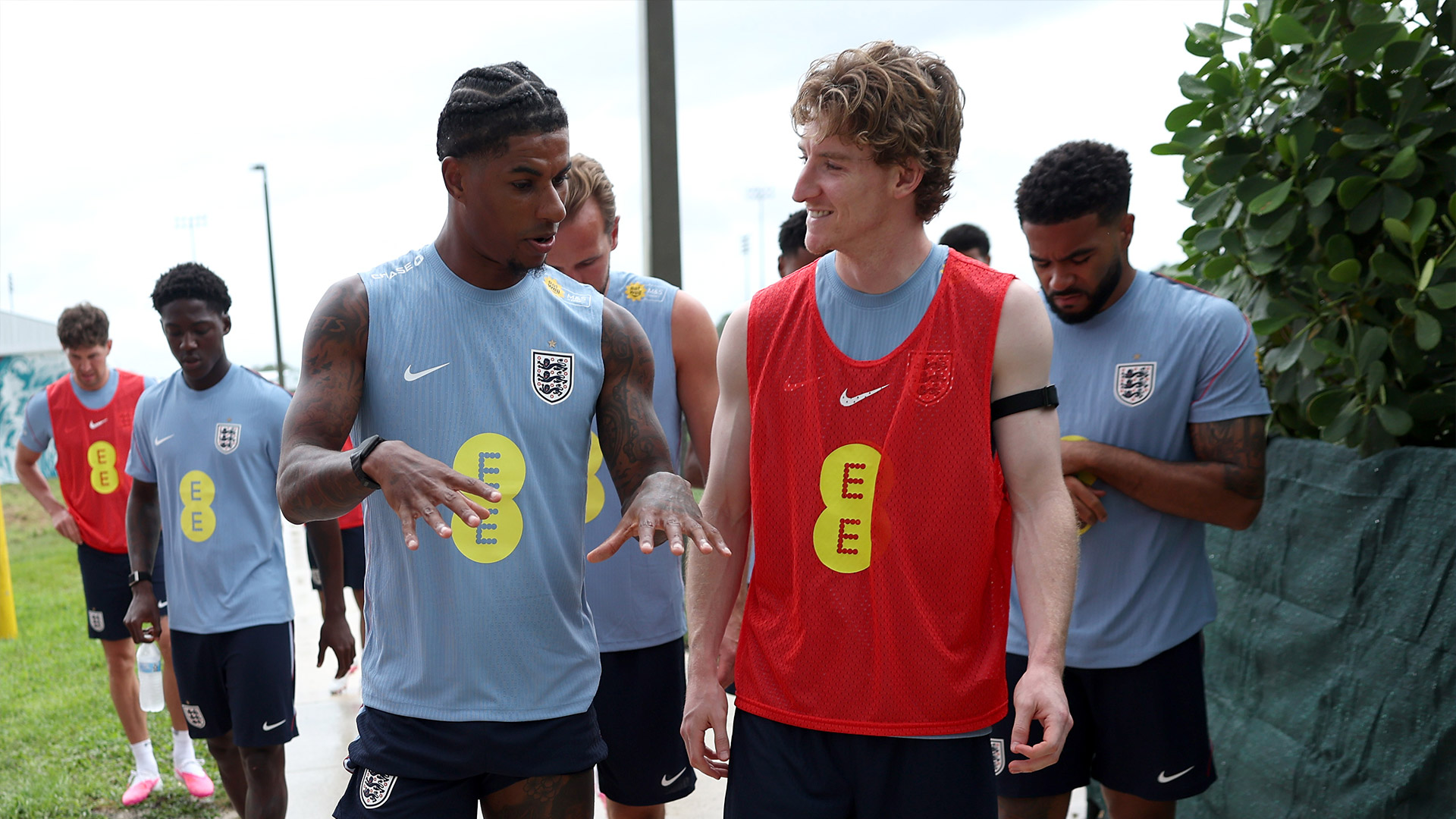 Anthony Gordon shares Marcus Rashford's advice after Barcelona transfer