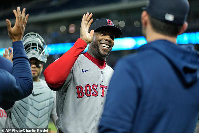 MLB teams on alert with struggling Boston Red Sox expected to trade two ...