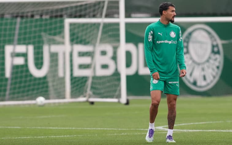 Jefté passa por cirurgia no joelho e deve perder o restante da ...