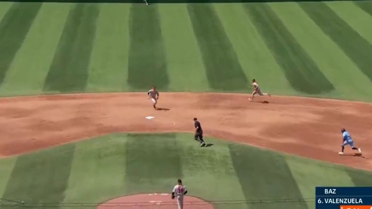 MLB: Scandal in Toronto! Controversial umpire call sinks Orioles ...