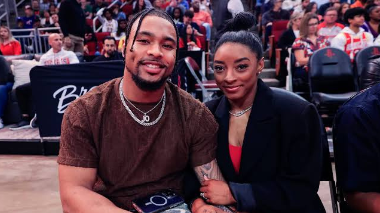 Simone Biles and Jonathan Owens combined net worth in 2026: Olympic ...