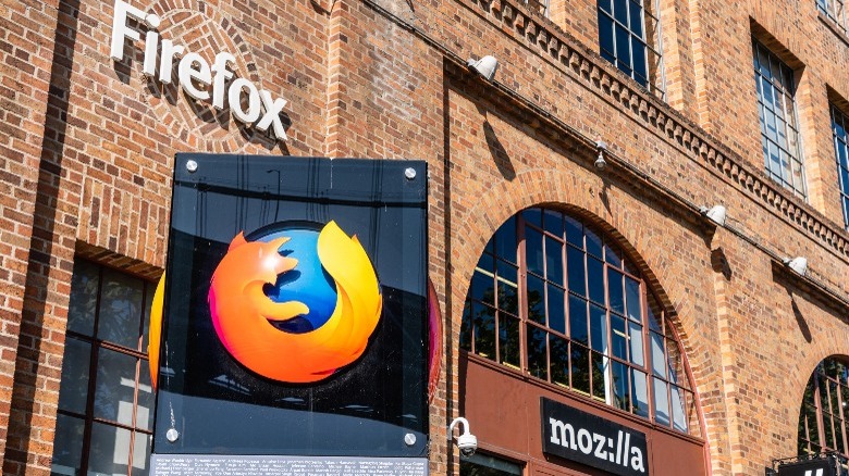 Firefox vs. Google Chrome: Which is better?