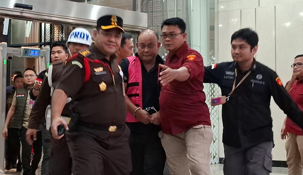 Adu harta Dadan Hindayana dan Nanik S Deyang, mantan dan kepala Badan ...