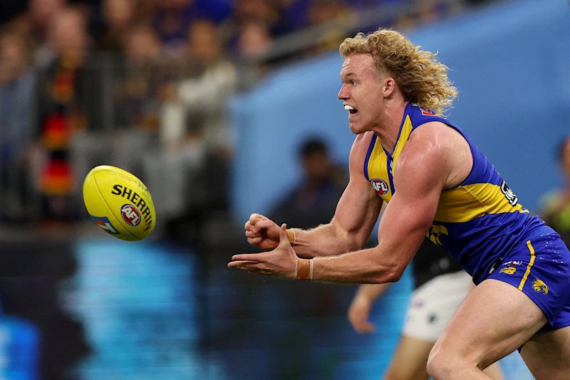 Are Freo the team to beat this season? Behind the Bunbury belting where ...