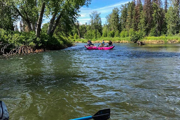 21-year-old man missing and woman rescued after boat capsizes in river ...